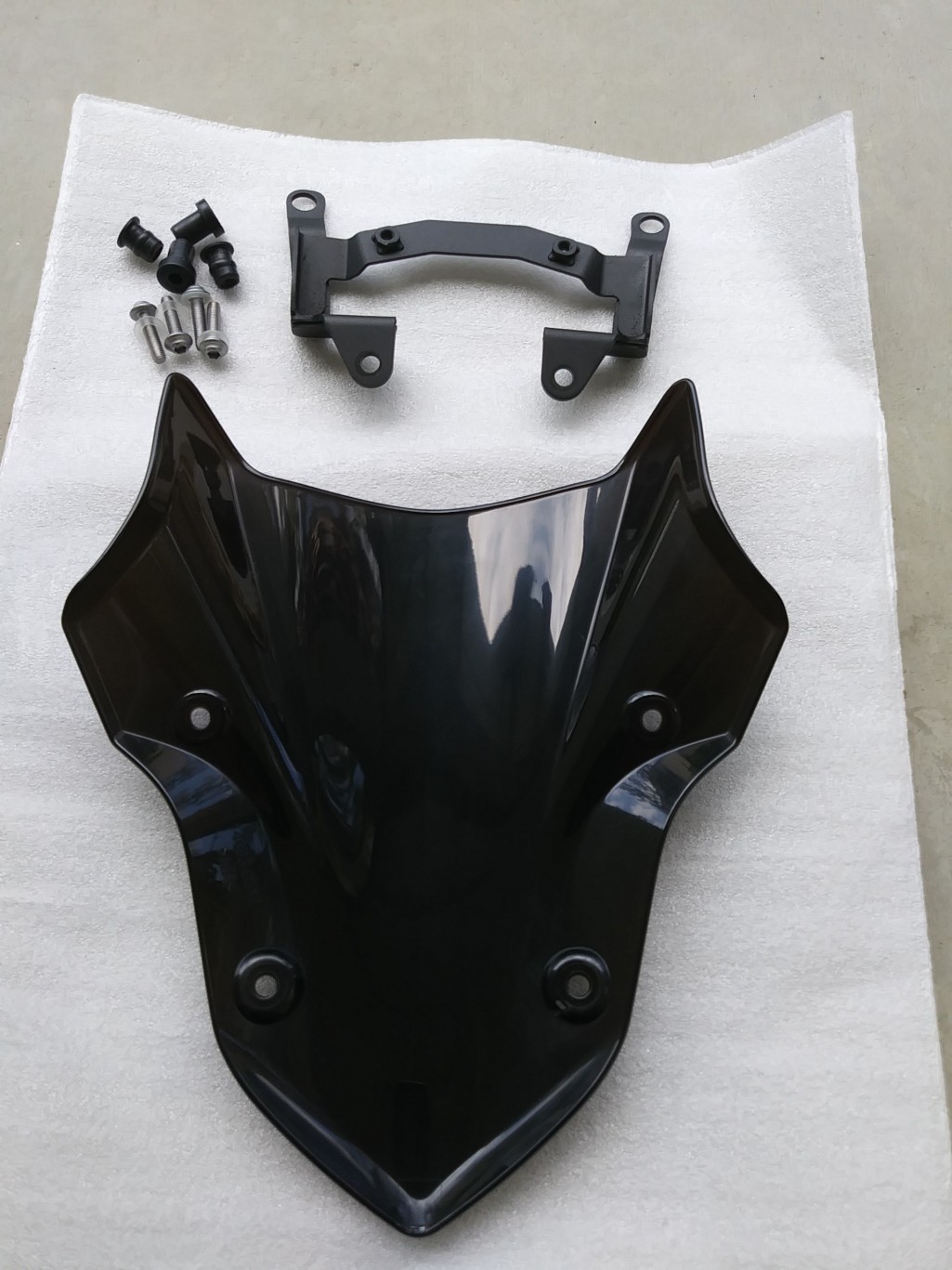 Z900 stock windscreen (meter cover) and bracket - Items for Sale - Z900