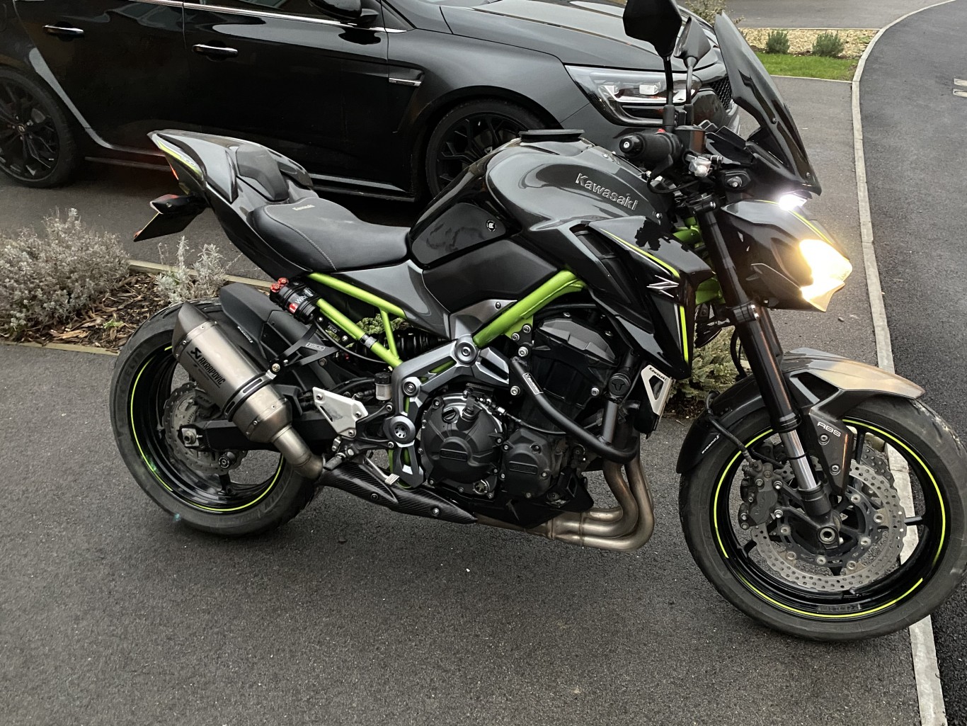 Has anyone cut the breadbox out, left the cat? - page 3 - Z900 - Main ...